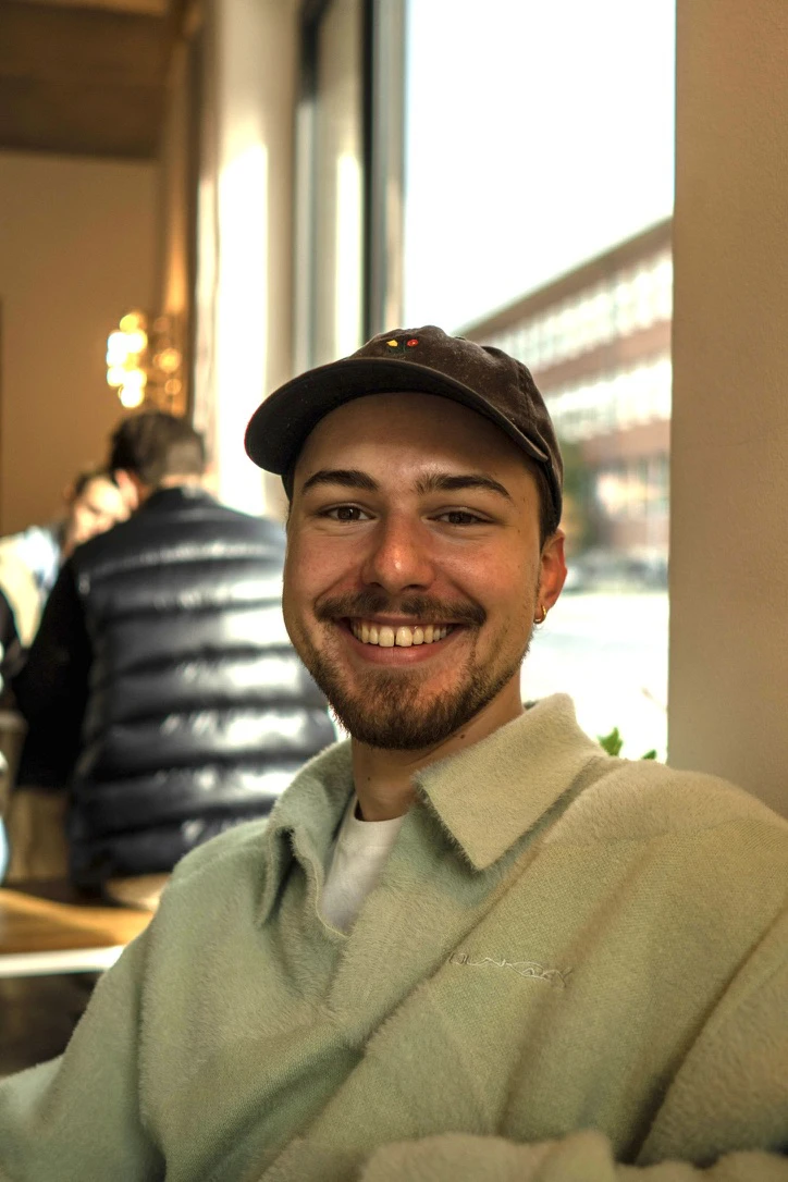 Professional Full-Stack Freelancer | Simon Biel